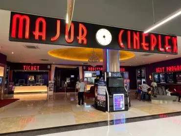 MAJOR RATCHAYOTHIN (BOWLING) - Portfolio:: ไฟประดับ ไฟตกแต่ง ไฟเทศกาล ...