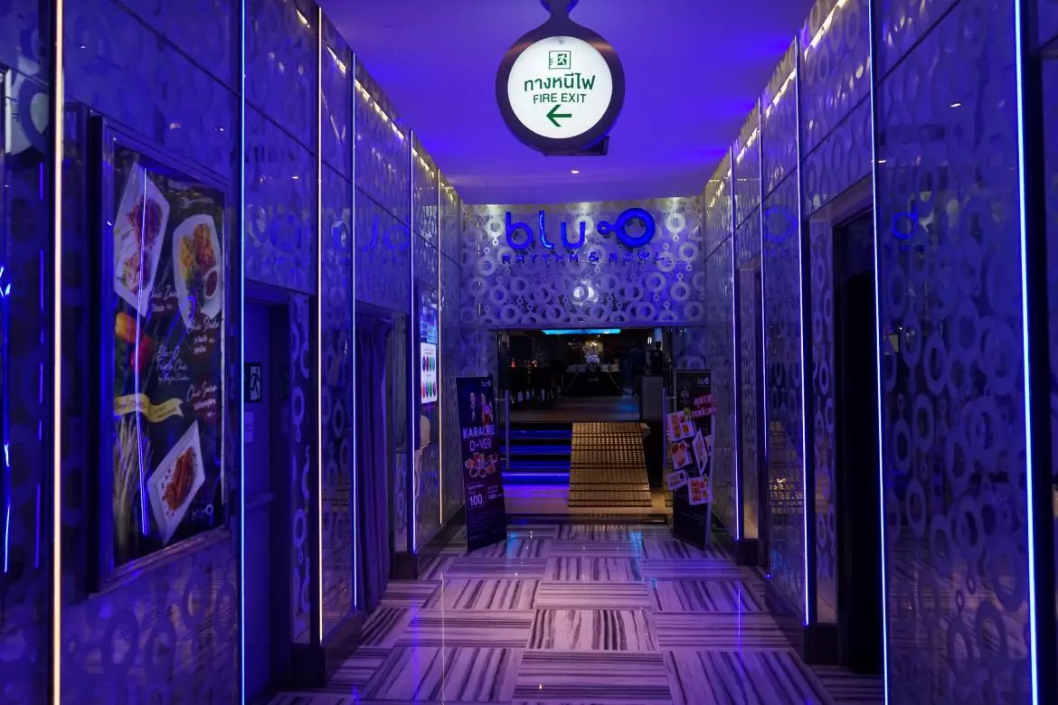 MAJOR RATCHAYOTHIN (BOWLING) - Portfolio:: ไฟประดับ ไฟตกแต่ง ไฟเทศกาล ...