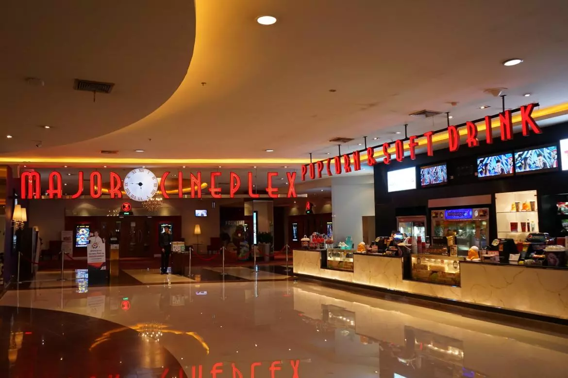 MAJOR SAMRONG - Portfolio:: ไฟประดับ ไฟตกแต่ง ไฟเทศกาล ไฟเวที ระบบไฟ ...