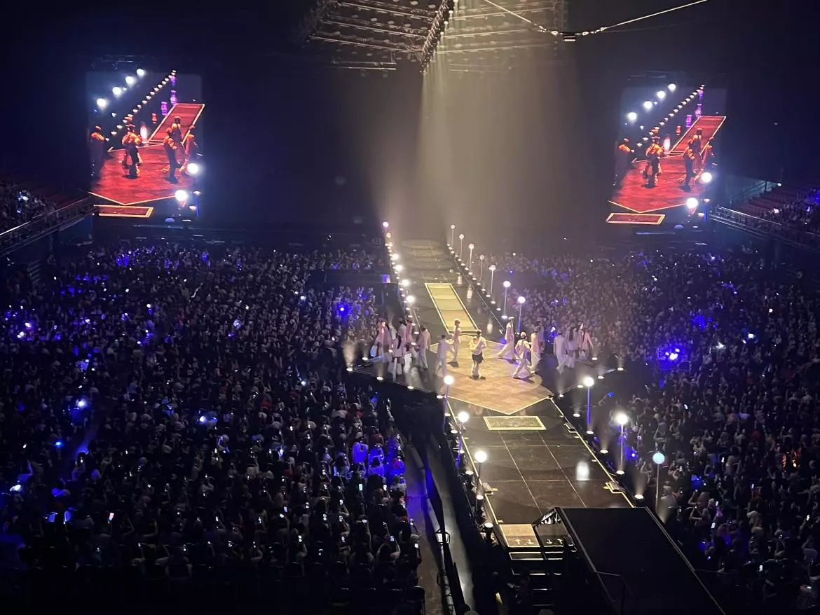 PP Krit My pleasure concert - Portfolio:: ไฟประดับ ไฟตกแต่ง ไฟเทศกาล ไฟ ...